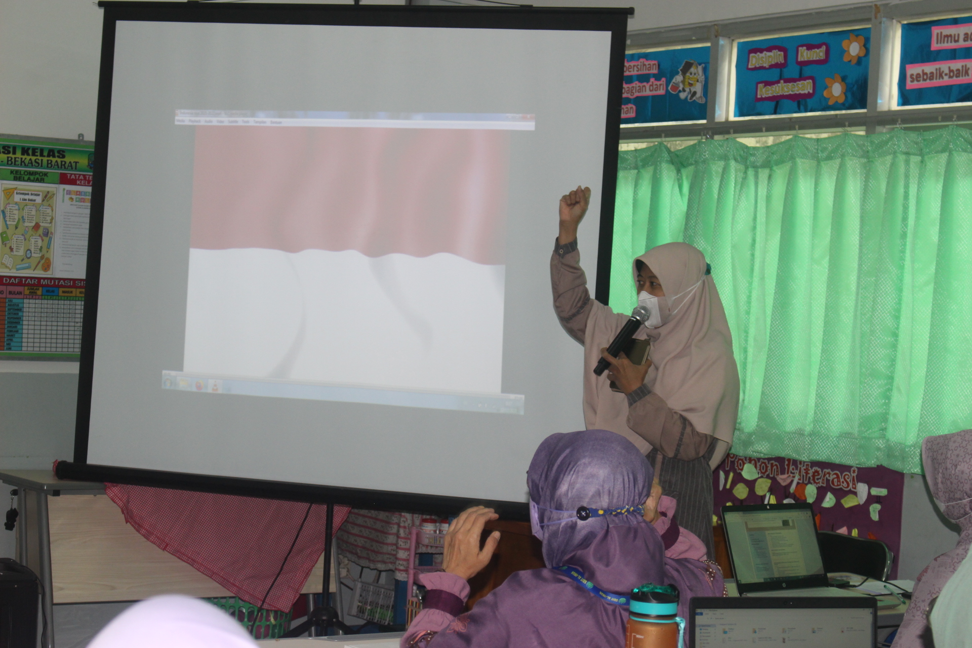 UPGRADING DAN WORKSHOP GURU – SDIT AL IMAN