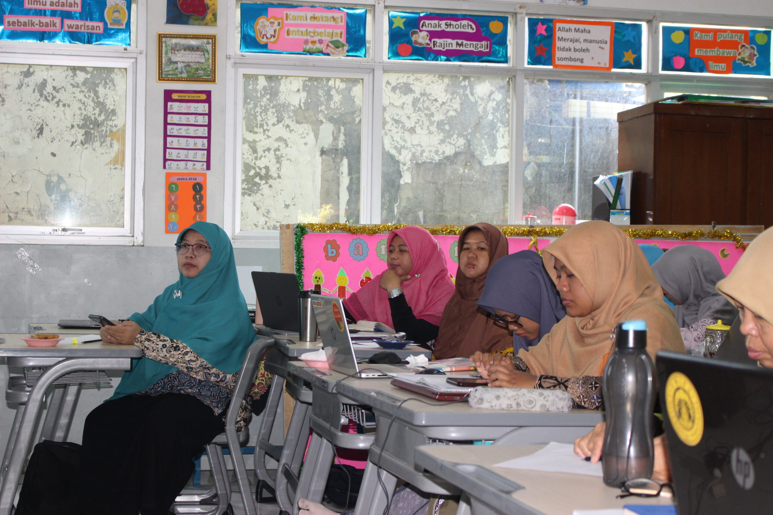 KEGIATAN WORKSHOP PELATIHAN DIFERENSIASI KURIKULUM MERDEKA – SDIT AL IMAN