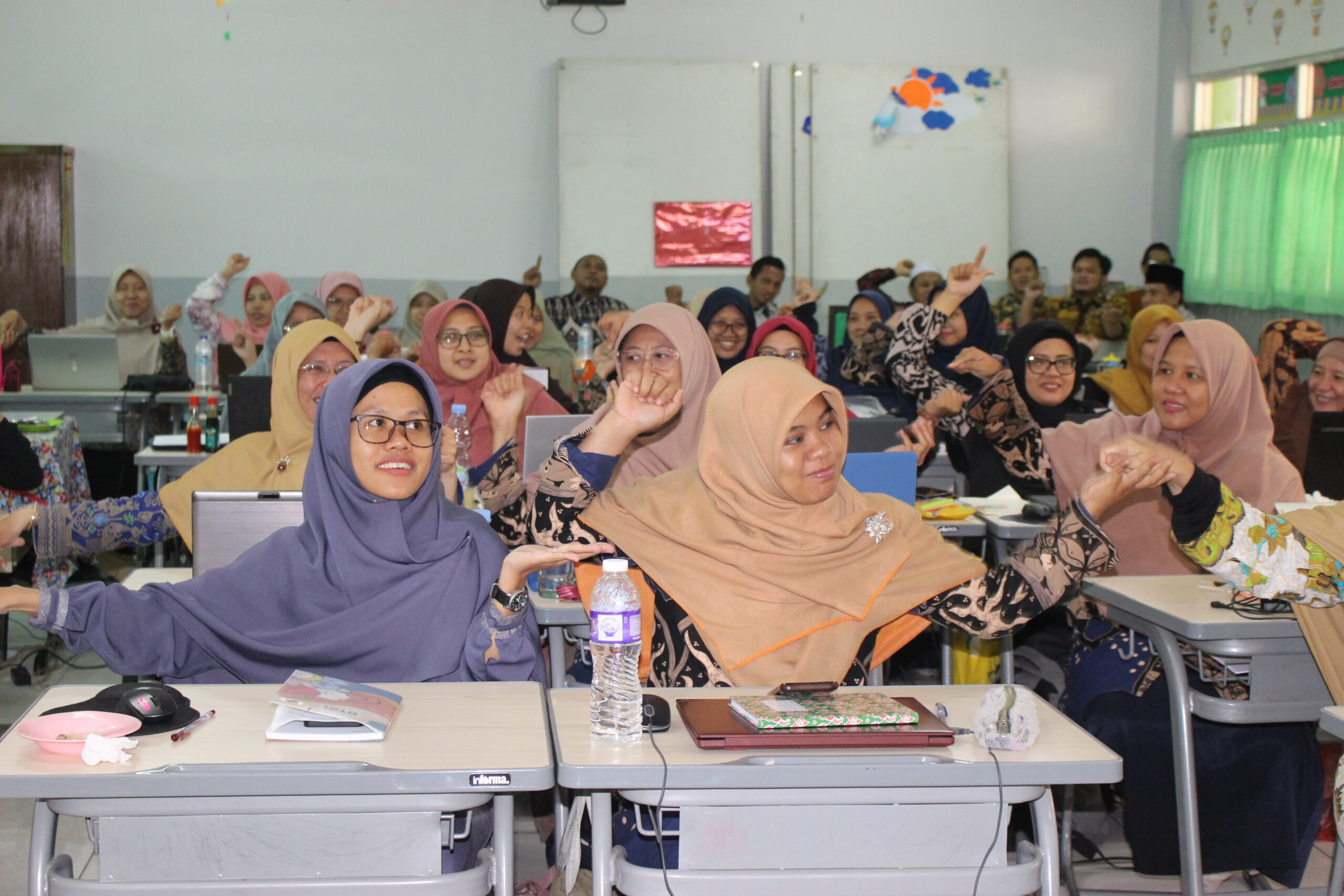 KEGIATAN WORKSHOP PELATIHAN DIFERENSIASI KURIKULUM MERDEKA – SDIT AL IMAN